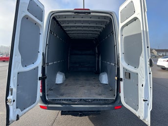 Used 2016 Freightliner Sprinter 2500 Cargo | Carvana